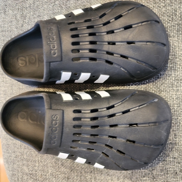 adidas | Shoes | Adidas Unisex Adilette Clogs Slide Sandal Us Men 8 Us ...
